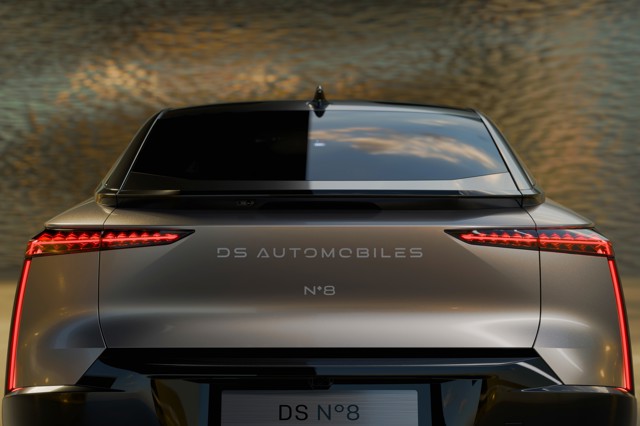 DS No8 Review 2025 | Honest John