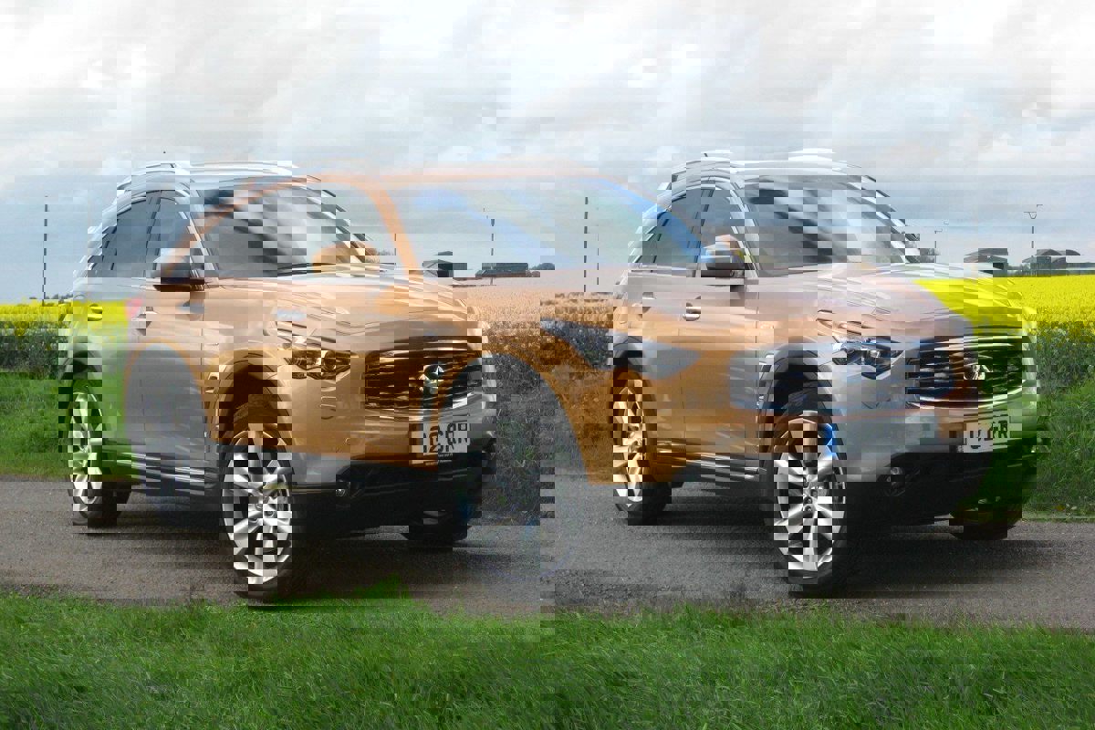Infiniti QX70 (2013 – 2017) Review | Honest John