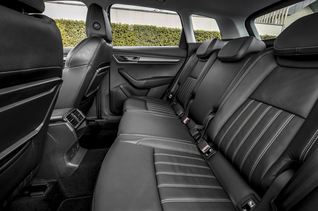 Skoda Karoq Review 2025 | Honest John