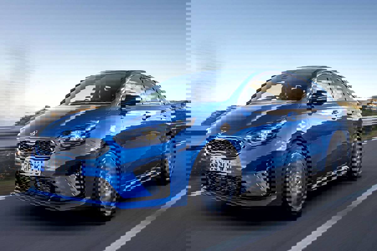 Kia ProCeed Review 2022 | Honest John