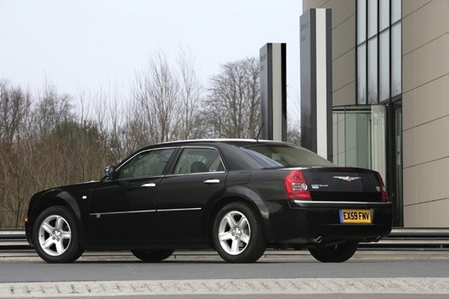 Chrysler 300C (2005 – 2010) Review | Honest John