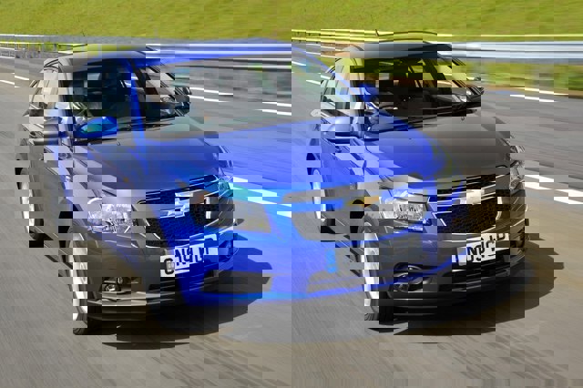 Chevrolet Cruze (2009 – 2015) Review | Honest John