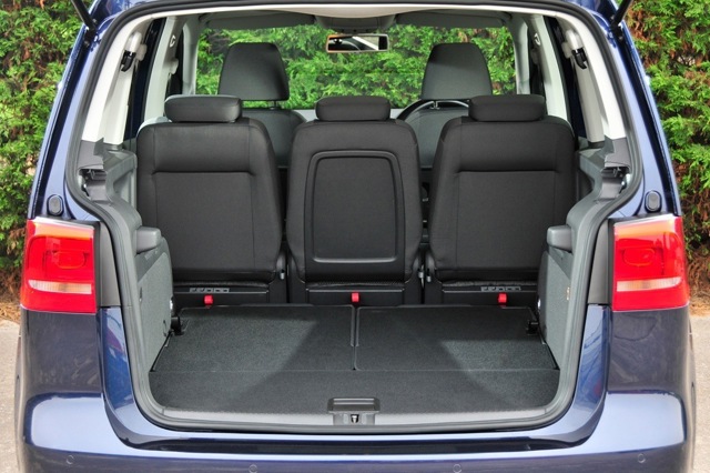Volkswagen Touran (2010 – 2015) Review | Honest John