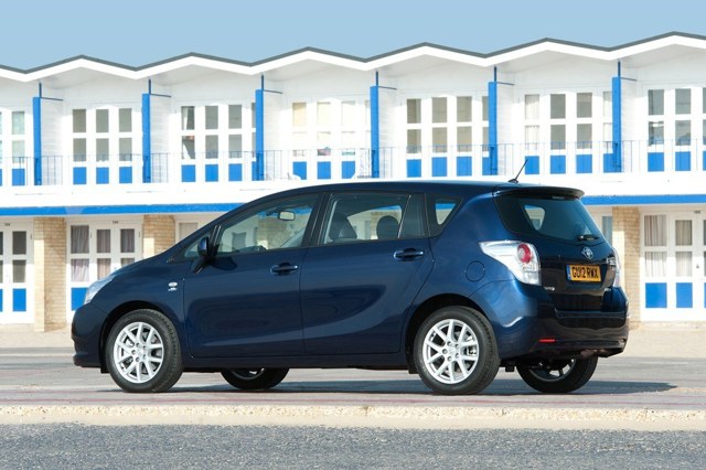 Toyota Verso (2009 – 2013) Review | Honest John
