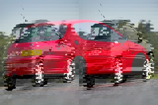 Peugeot 206 (1998 – 2006) Review | Honest John