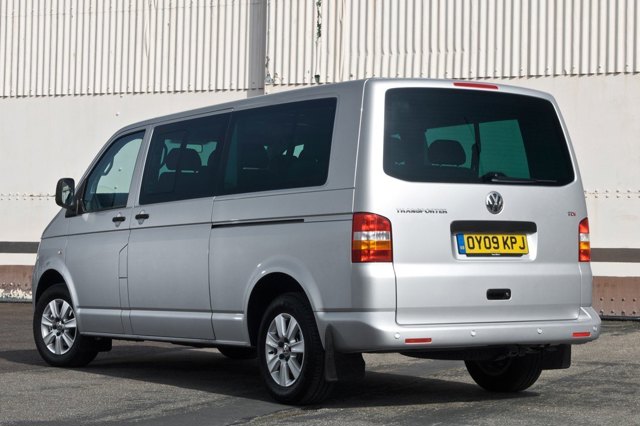 Volkswagen T5 Transporter Shuttle (2004 – 2010) Review | Honest John