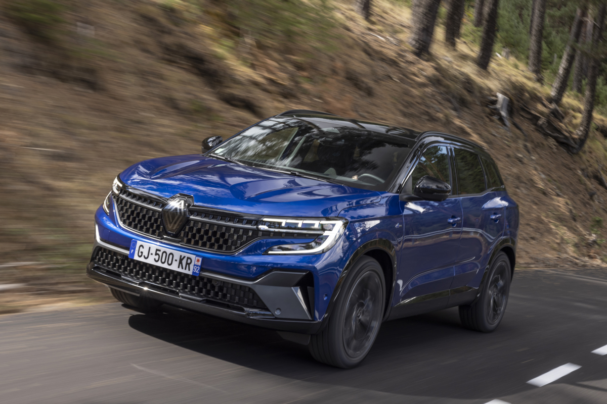 Renault Austral Review 2023 | Honest John Renault Austral Review 2023 | Honest John