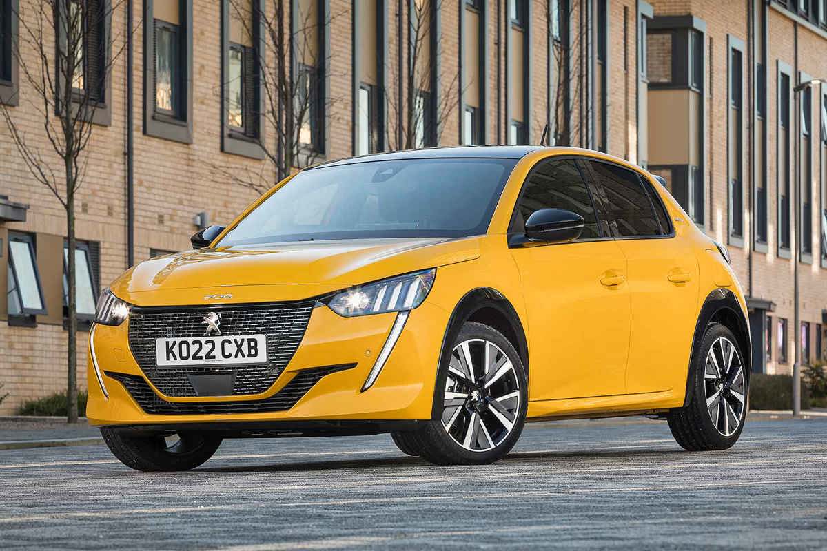 Peugeot 208 2022 4 Doors
